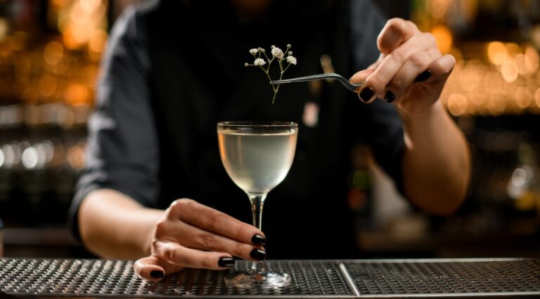 A Torino torna il 'Salone del Gin', in una super location - L'Evento ...