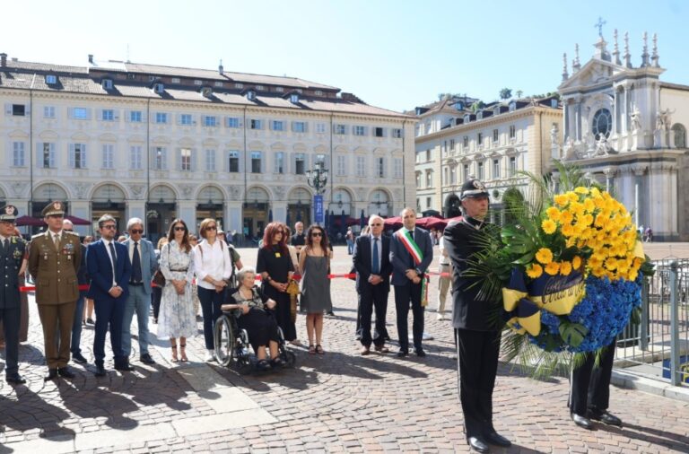 Torino non dimentica - La città ha ricordato le vittime di piazza San ...